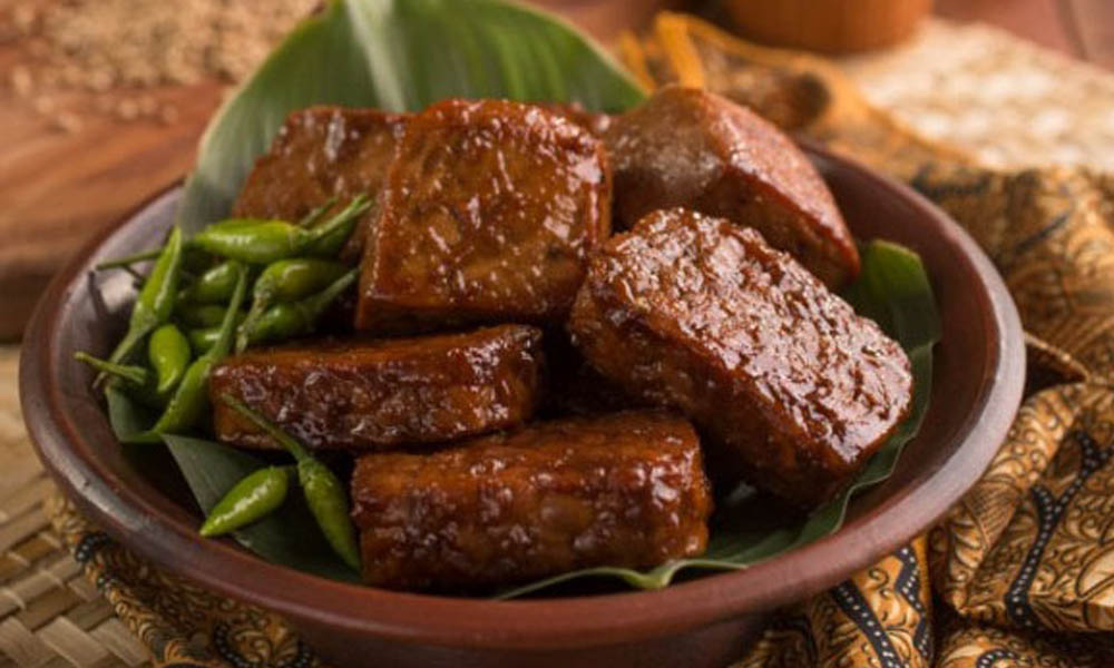 Yuk Memperlambat Menopause Dengan Makan Tempe 